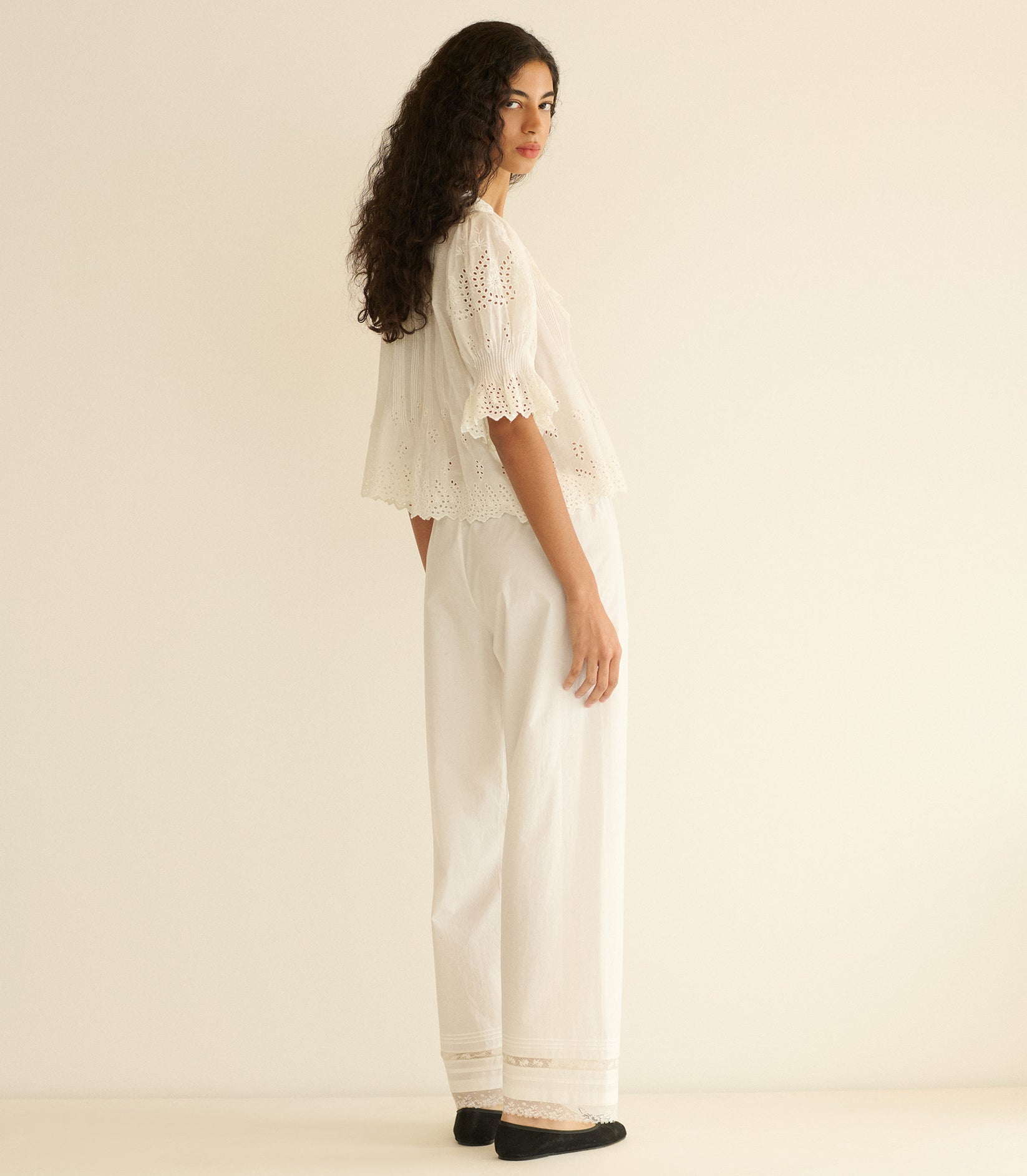 Henri Top - Salt Eyelet | DÔEN